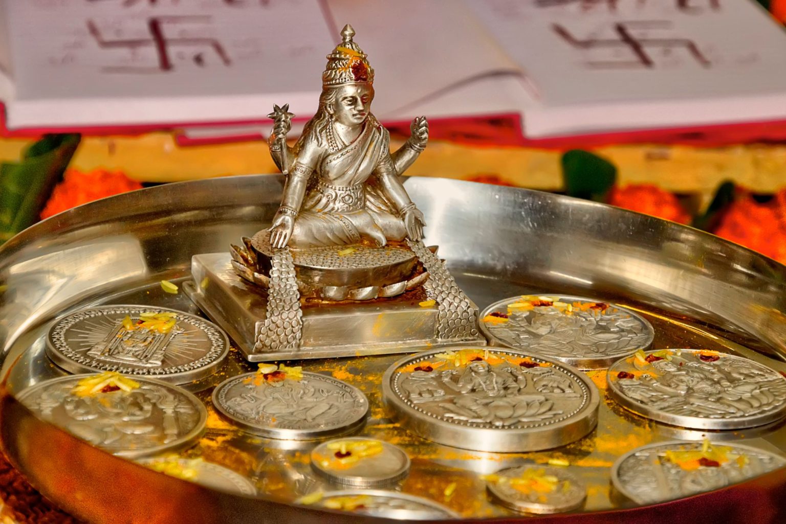 Laxmi Puja | No.1 Spiritual Pandit In Dubai | Book Now